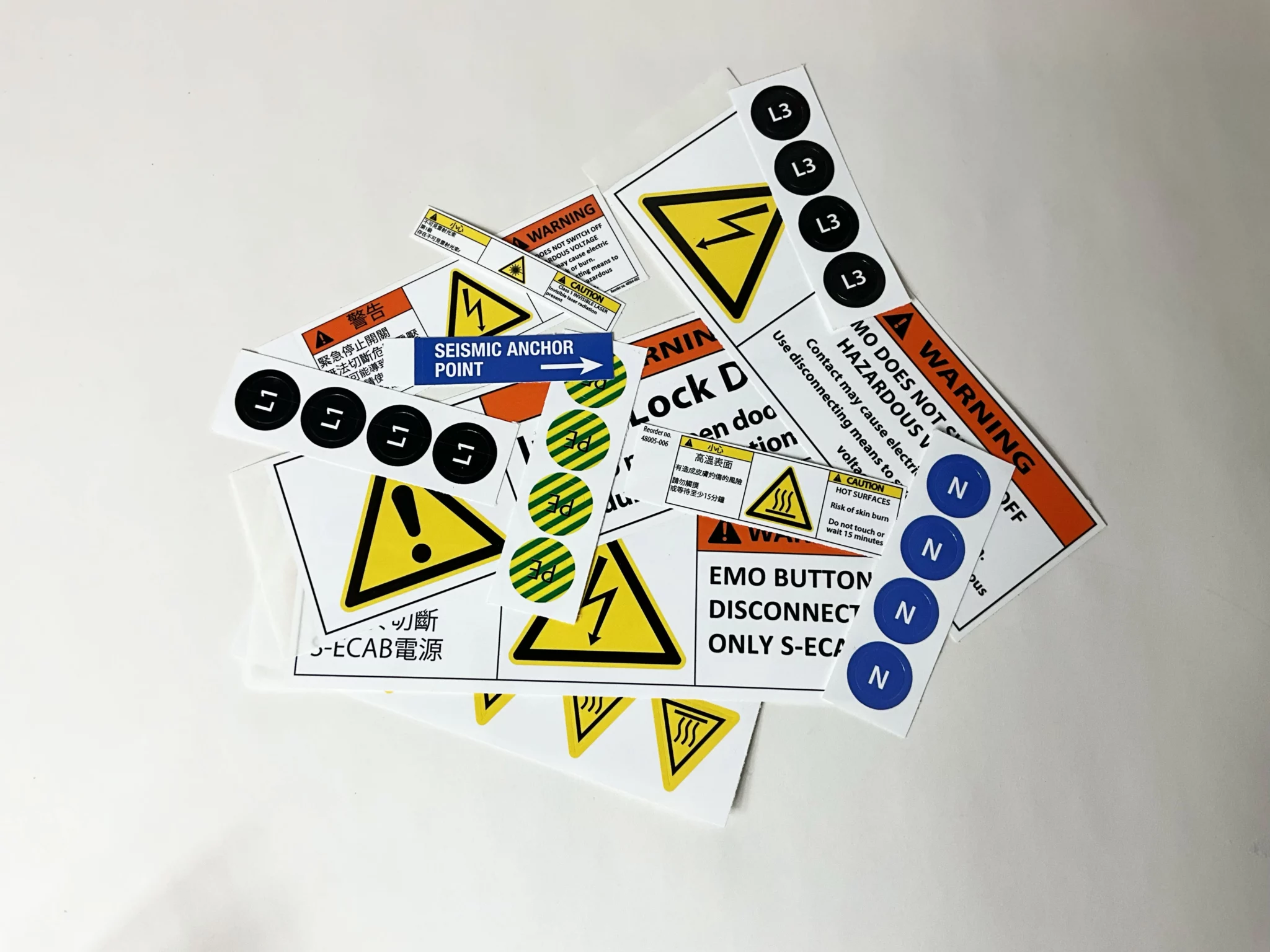 UL-compliant stickers op maat | UL 969 gecertificeerde labels